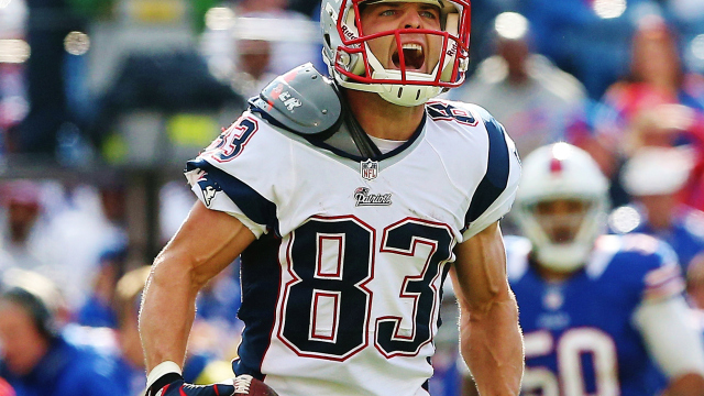 49ers Coach Wes Welker Tells the Story of Belichick Suspending Him for ...